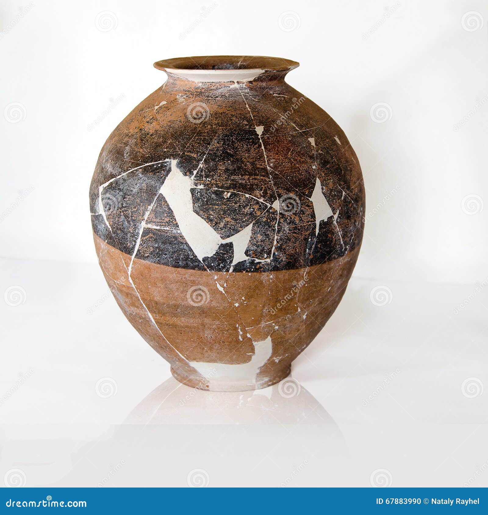 Destroyed ancient pottery stock photo. Image of culture - 67883990