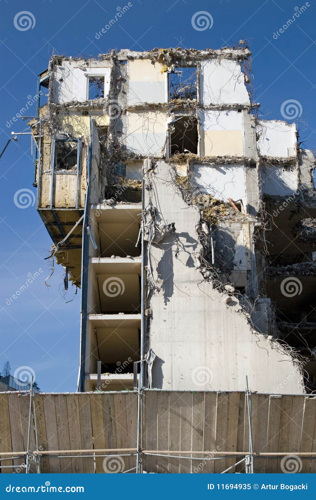 Destroyed Building stock image. Image of exterior, urban - 11694935