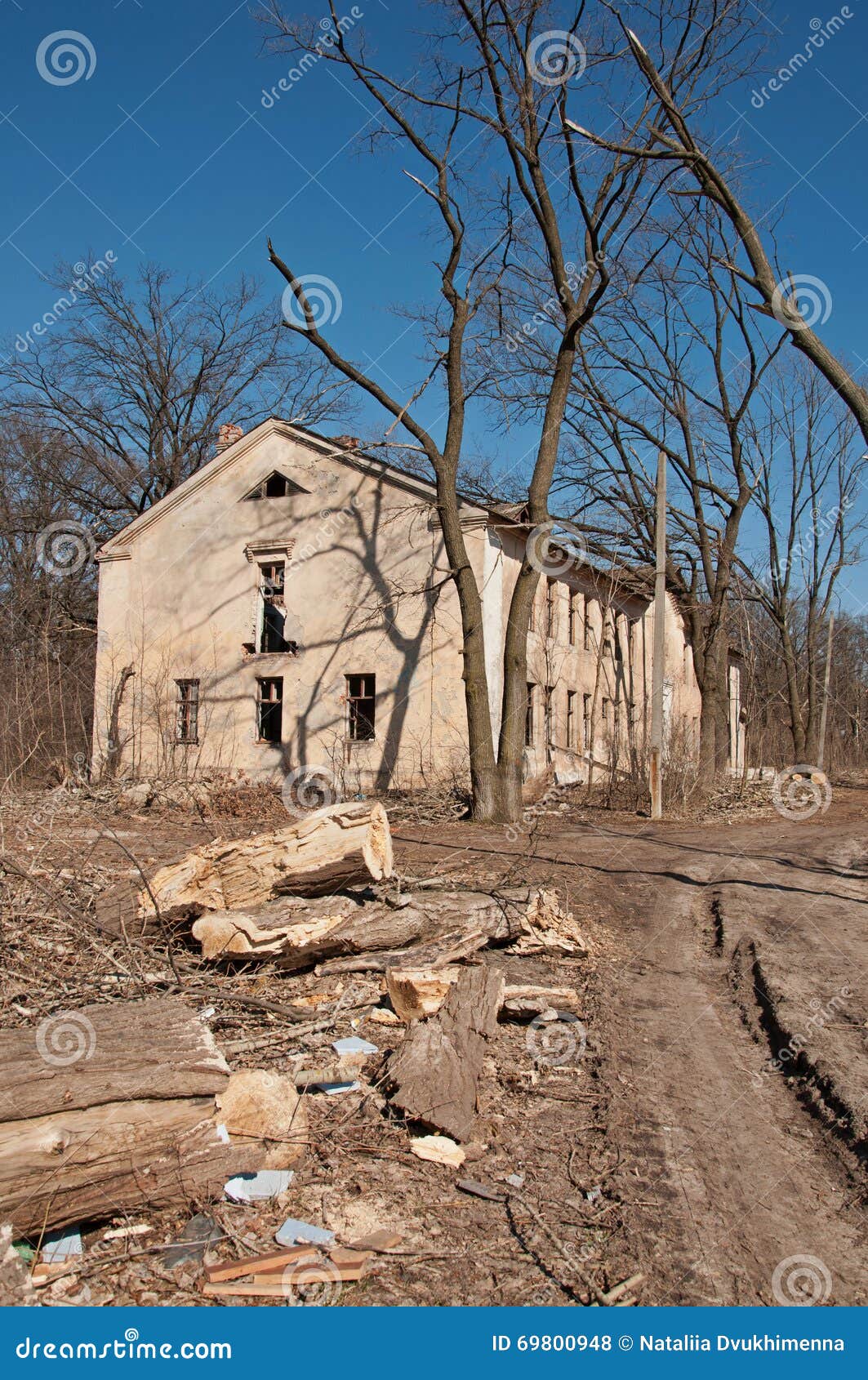 Destroyed building stock photo. Image of architecture - 69800948