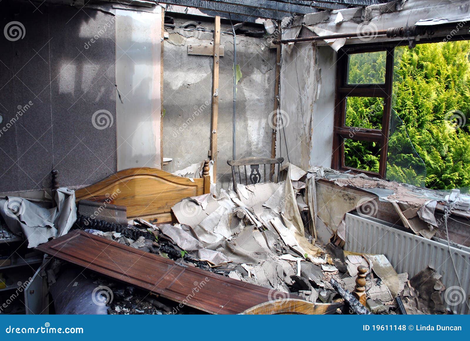 Destroyed Home after a Fire Stock Photo - Image of damaged, dirty: 19611148