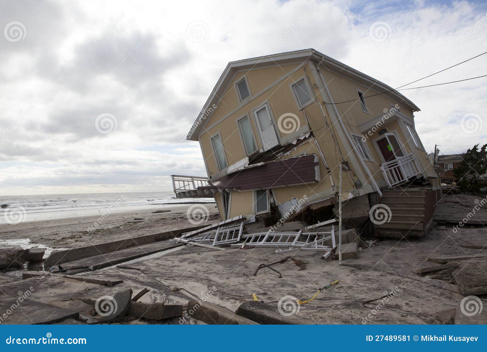 Destroyed Homes in Far Rockaway Editorial Photo - Image of hurricane ...