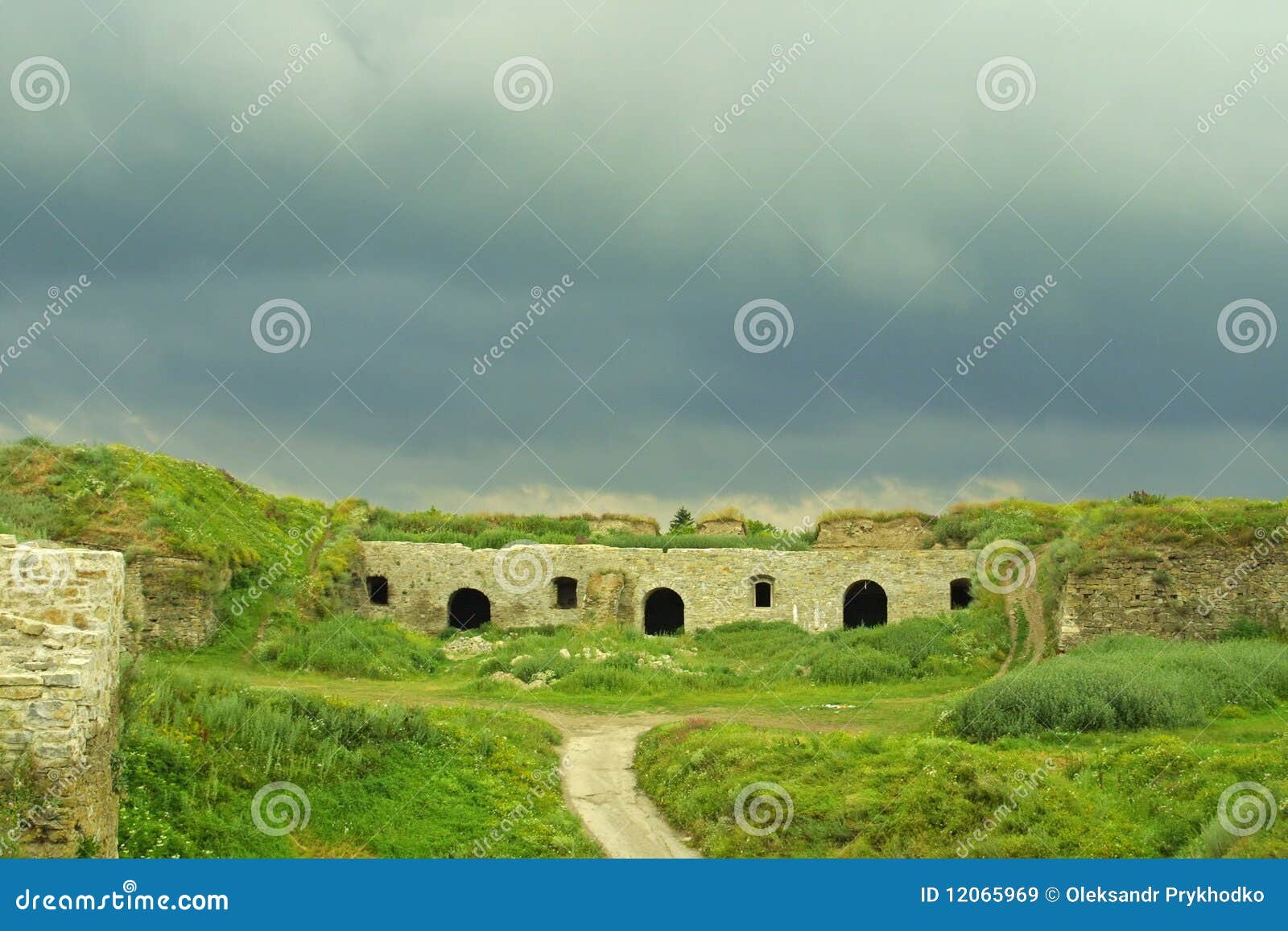 Destroyed Part of Old Castle Stock Image - Image of landscape ...
