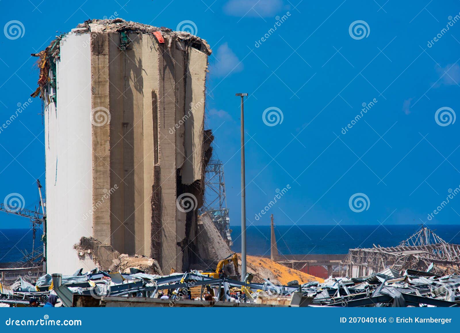 Destroyed Silo at the Port of Beirut Editorial Photo - Image of ...