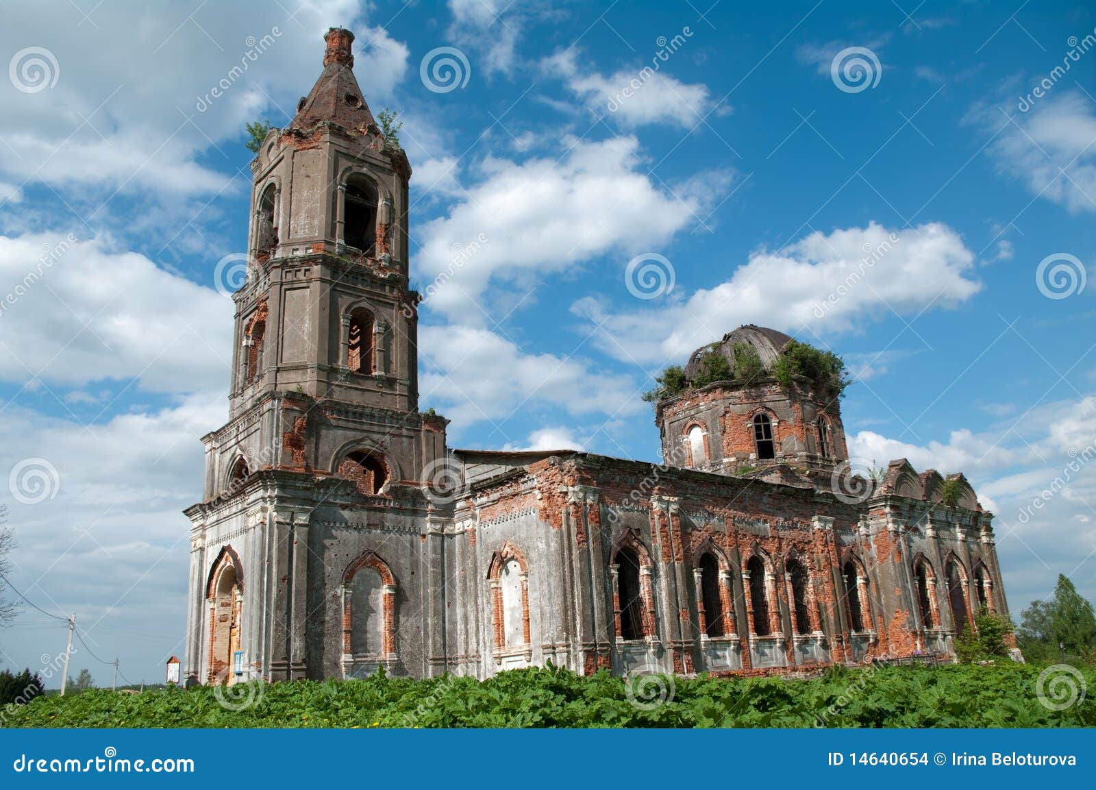 The destroyed temple stock photo. Image of belief, building - 14640654
