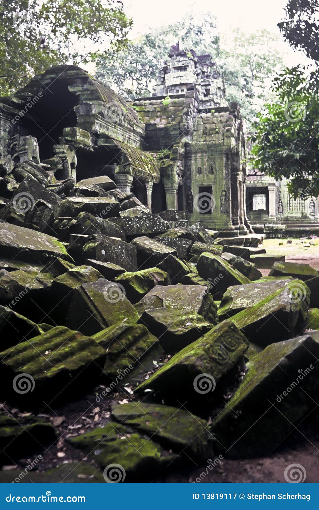 Destroyed Temple, Cambodia Picture. Image: 13819117