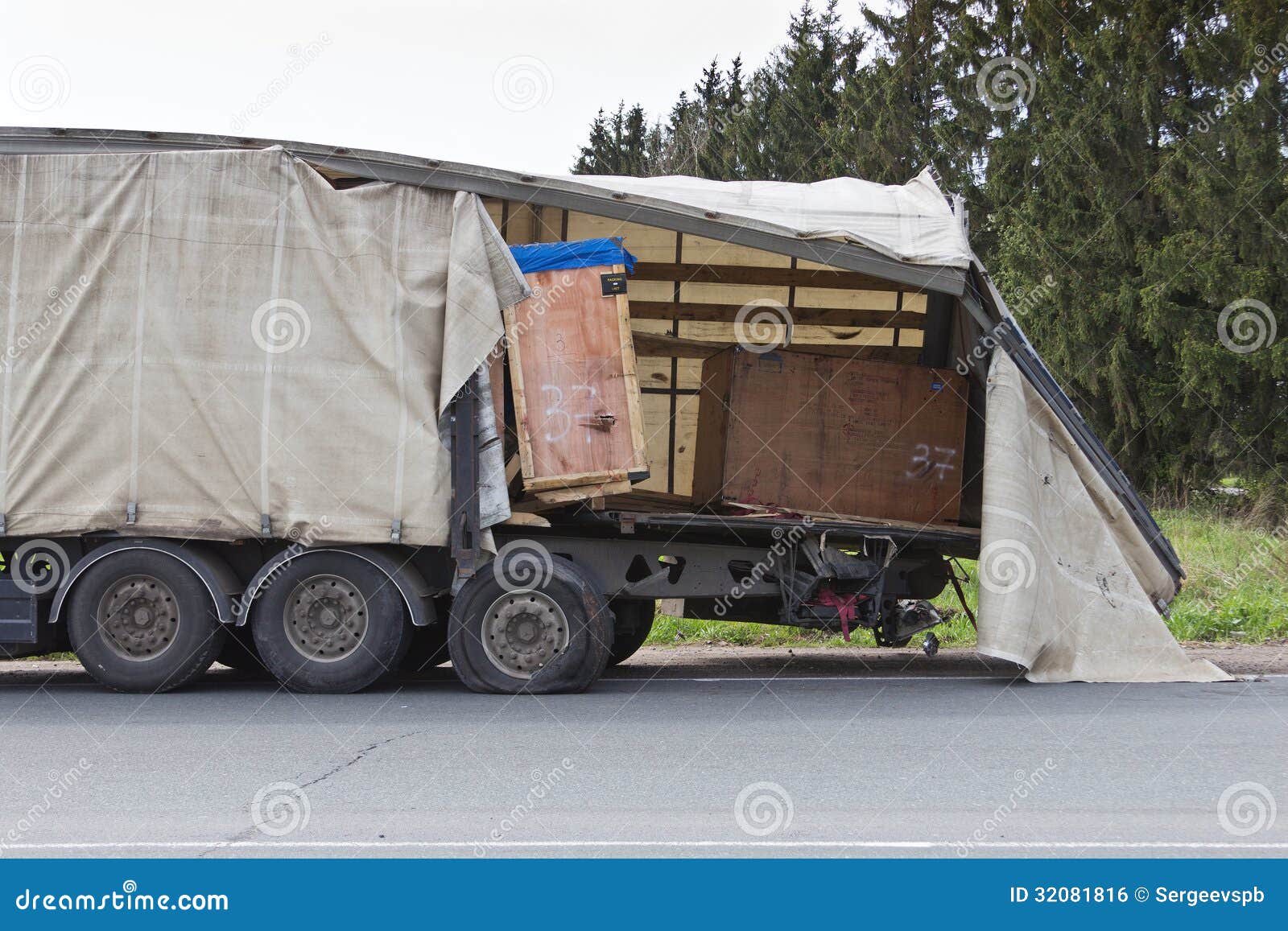 Destroyed trailer stock photo. Image of transportation - 32081816