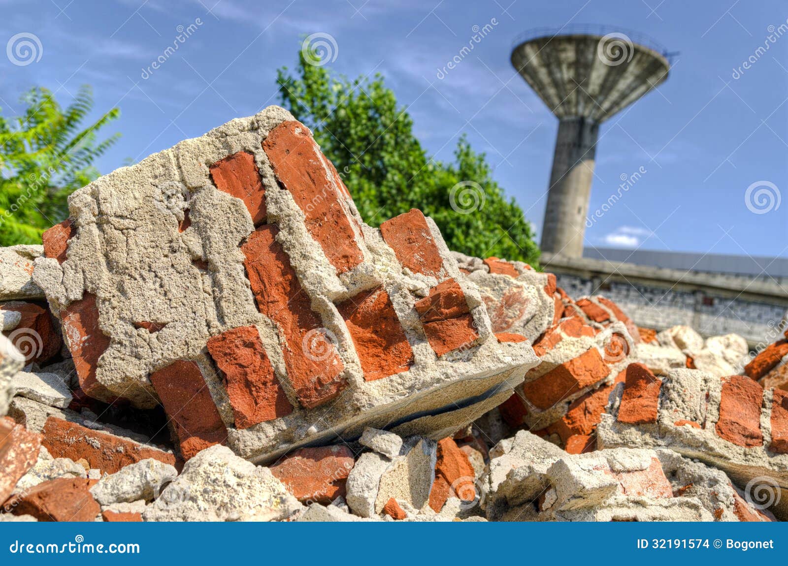 Destroyed wall stock photo. Image of asphalt, stones - 32191574