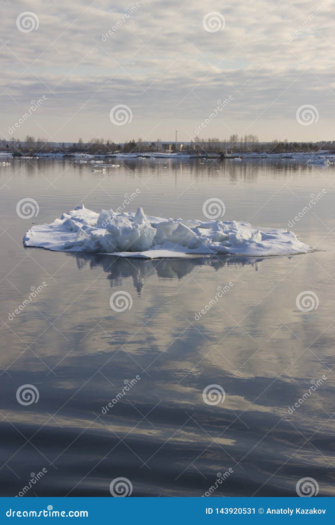 Ice drifting in the river stock image. Image of glacial - 143920531