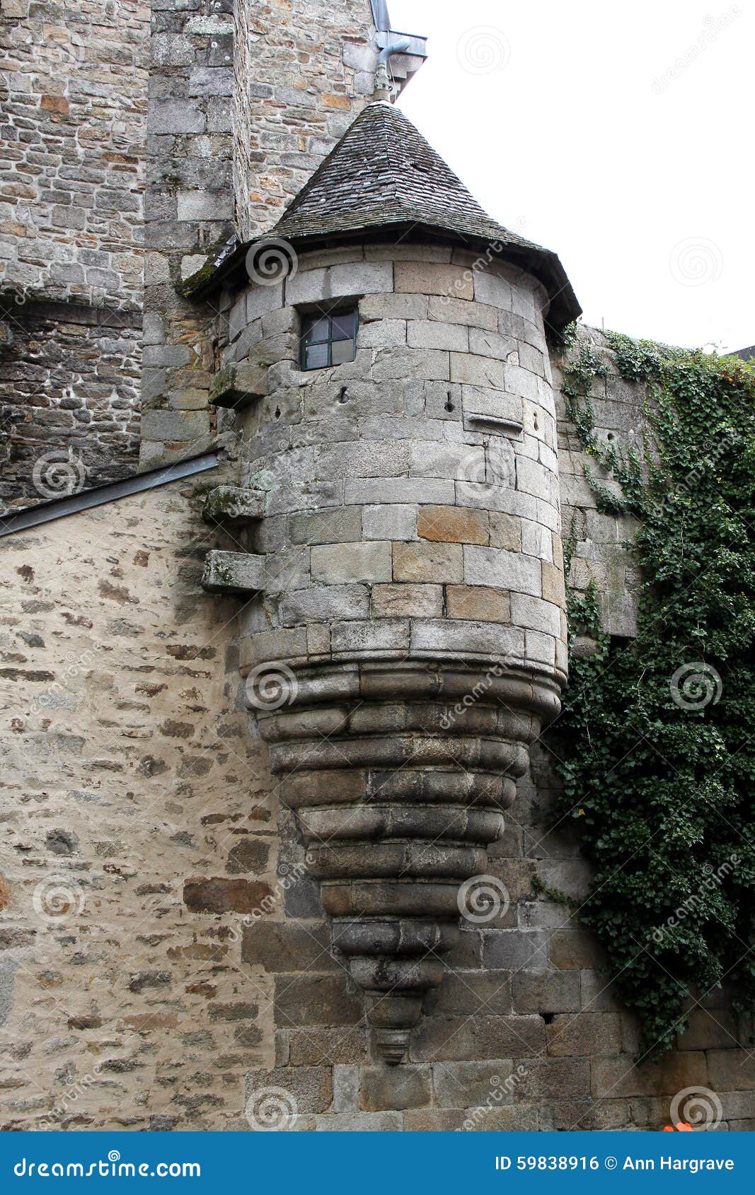 The Stone Turret And Walls Of The Medieval Castle Stock Photography ...