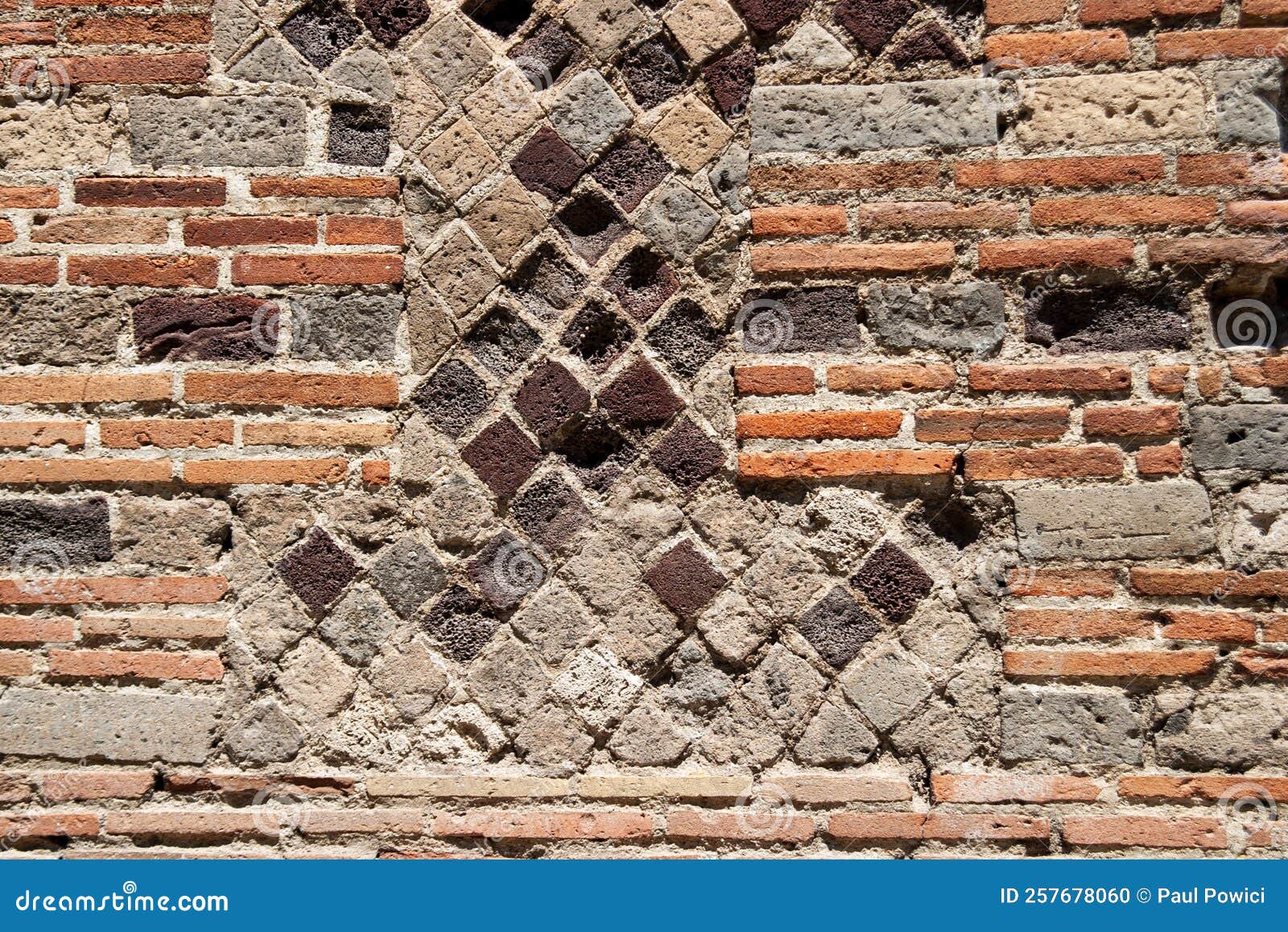Detail of the Brick Pattern on an Ancient Roman Wall Stock Photo ...