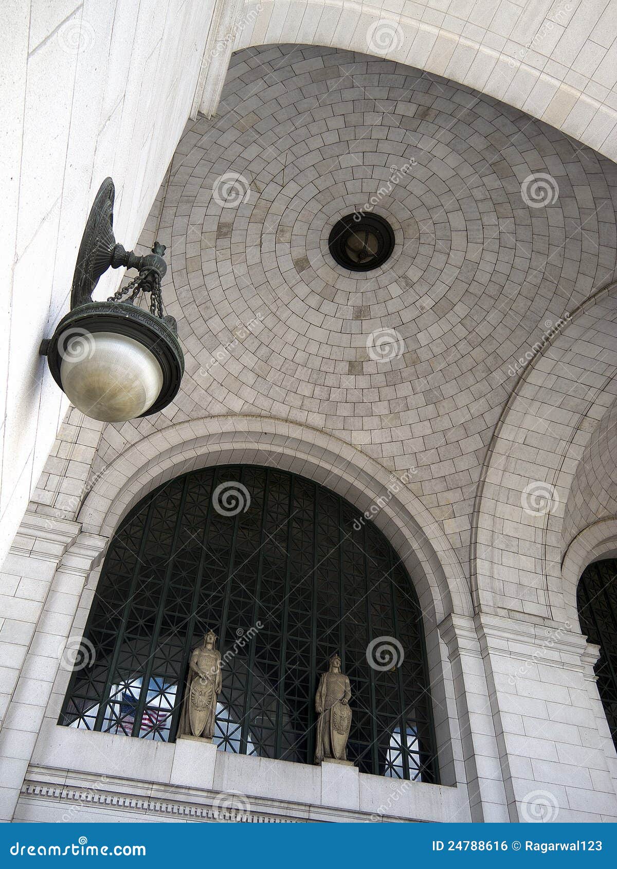Detail of Ceiling in Union Station Stock Photo - Image of white ...