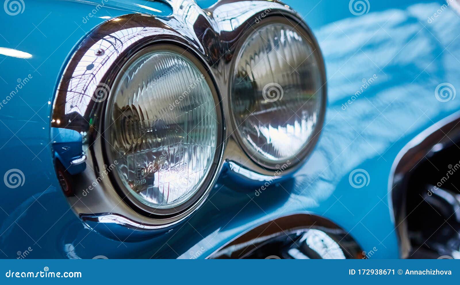 Detail of Classic Car. Close-up of Headlight. Editorial Photo - Image ...