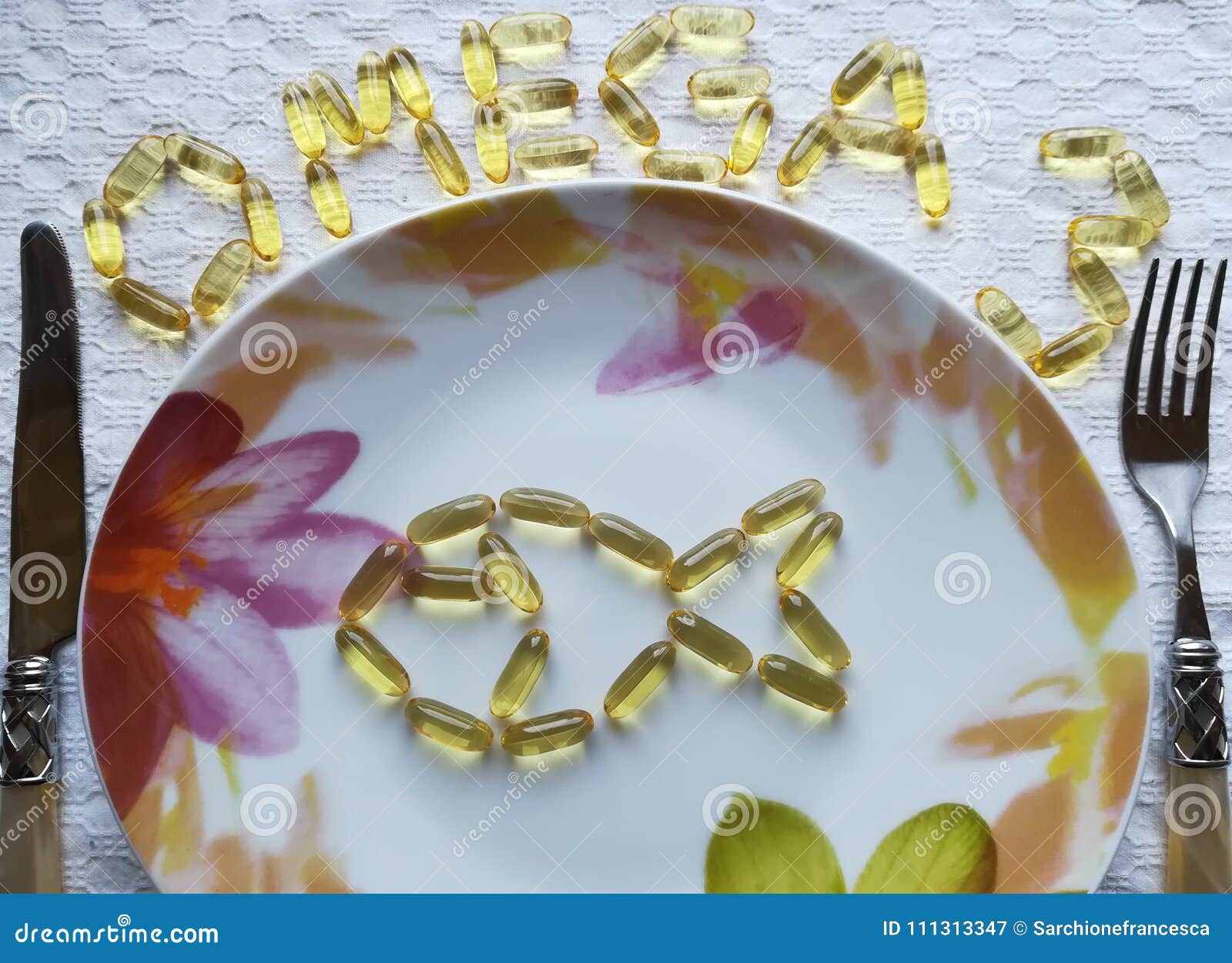 Plate with omega3 stock image. Image of fishoil, message - 111313347