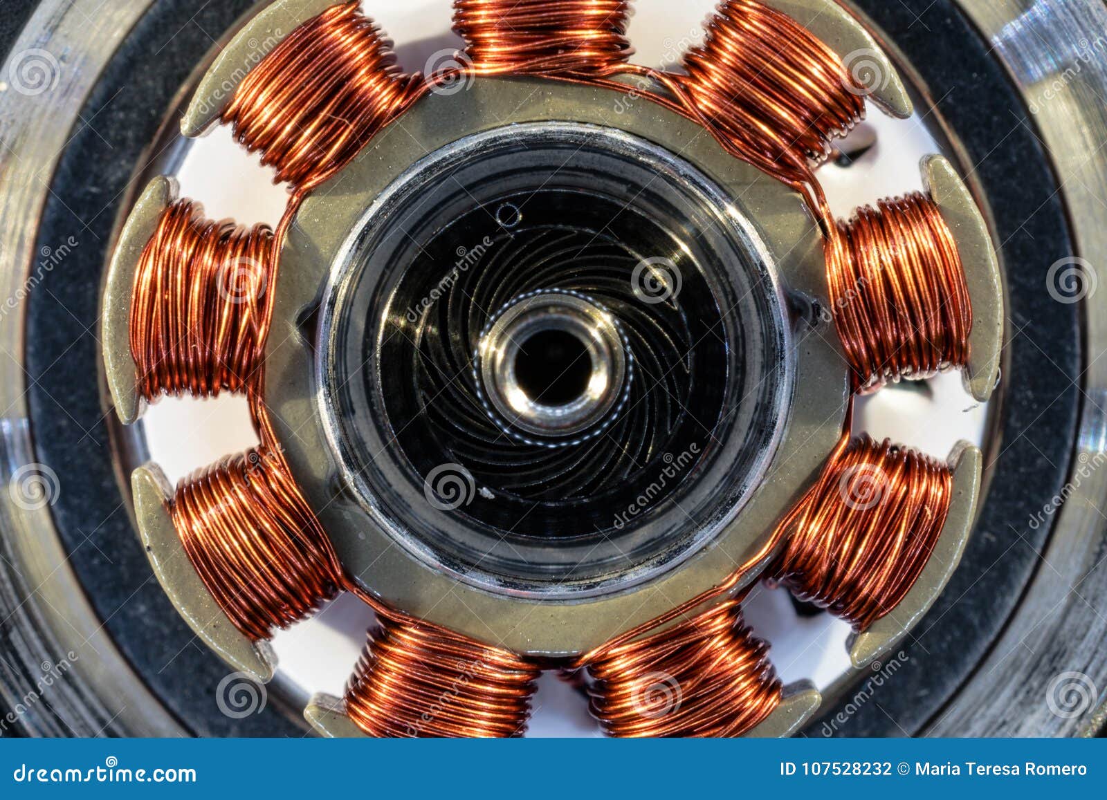 Detail Eines Elektromotors Einer Festplatte Des Computers Stockfoto ...