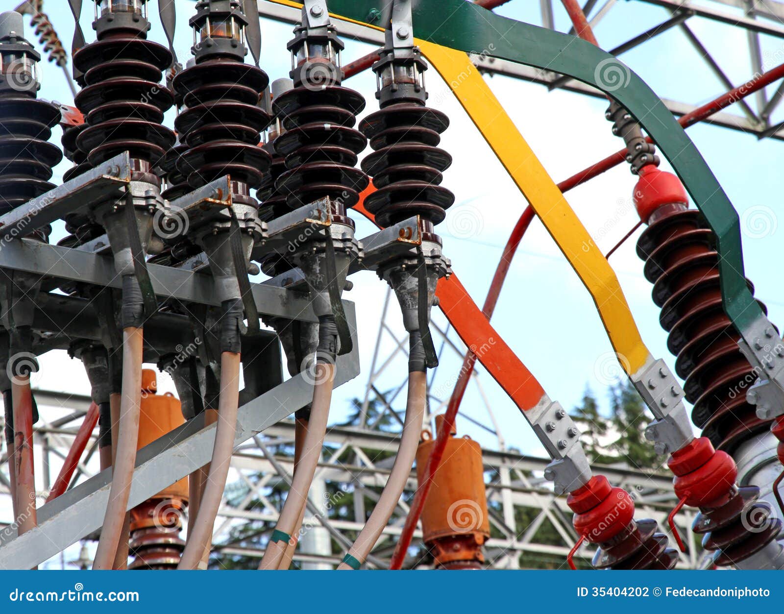 Detail Eines Transformators in Einem Kraftwerk Stockfoto - Bild von ...