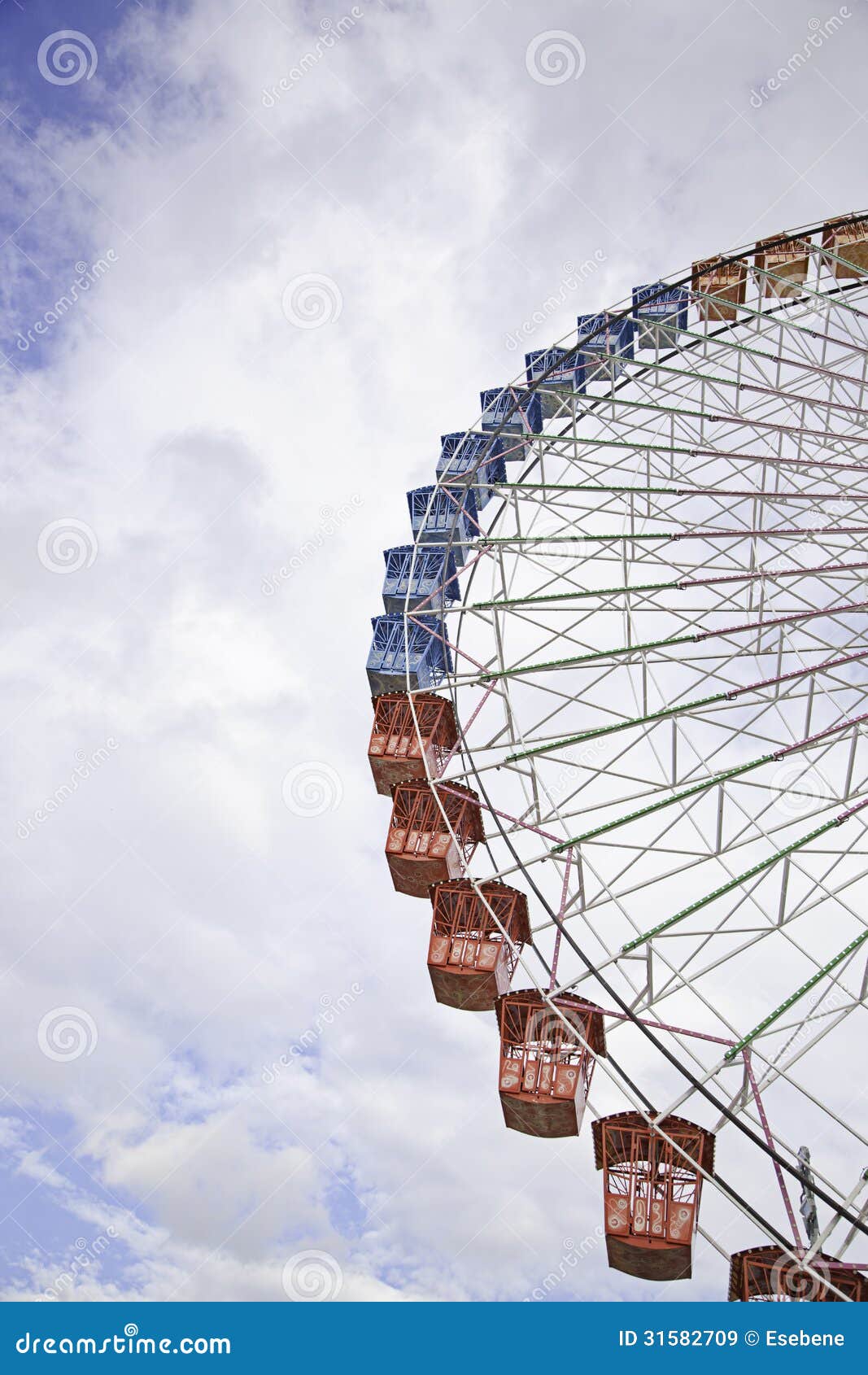 Detail of a ferris wheel stock image. Image of caps, form - 31582709