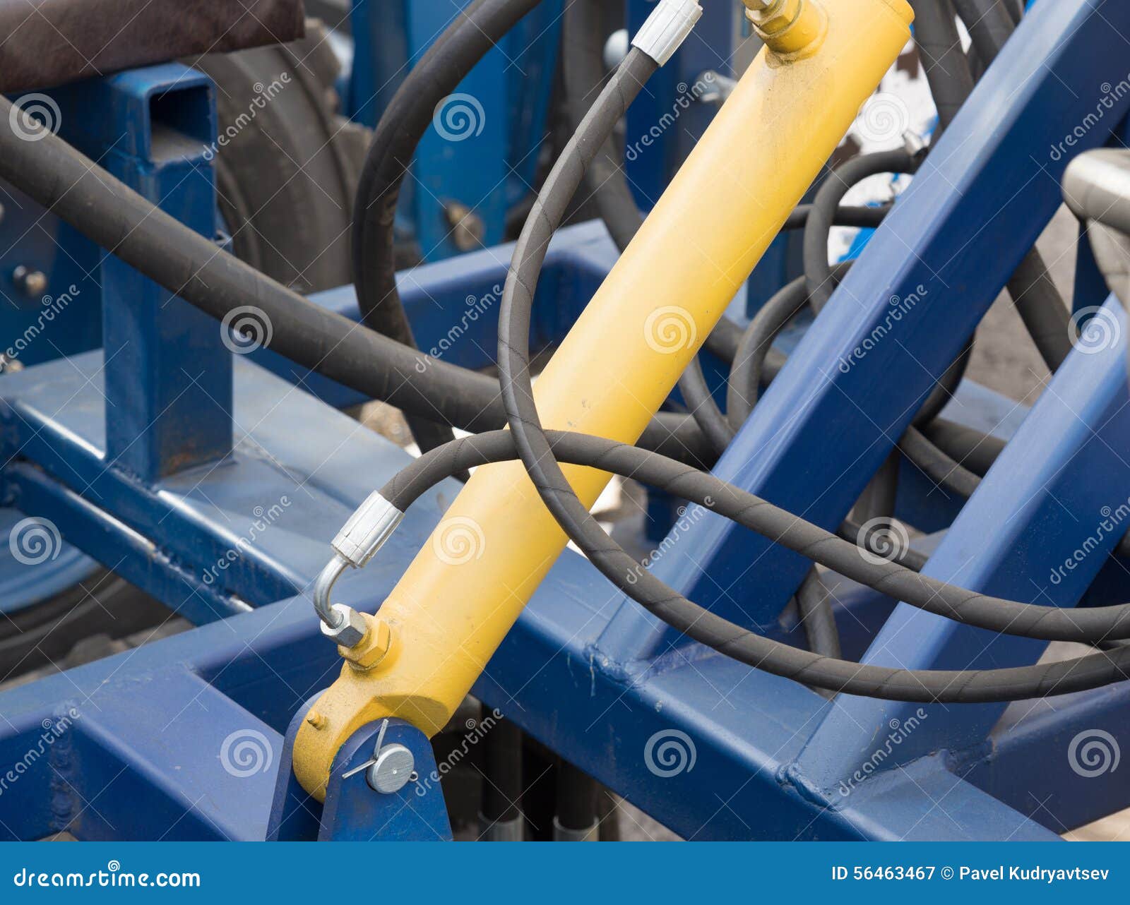 Detail of hydraulic piston stock image. Image of hydraulic - 56463467