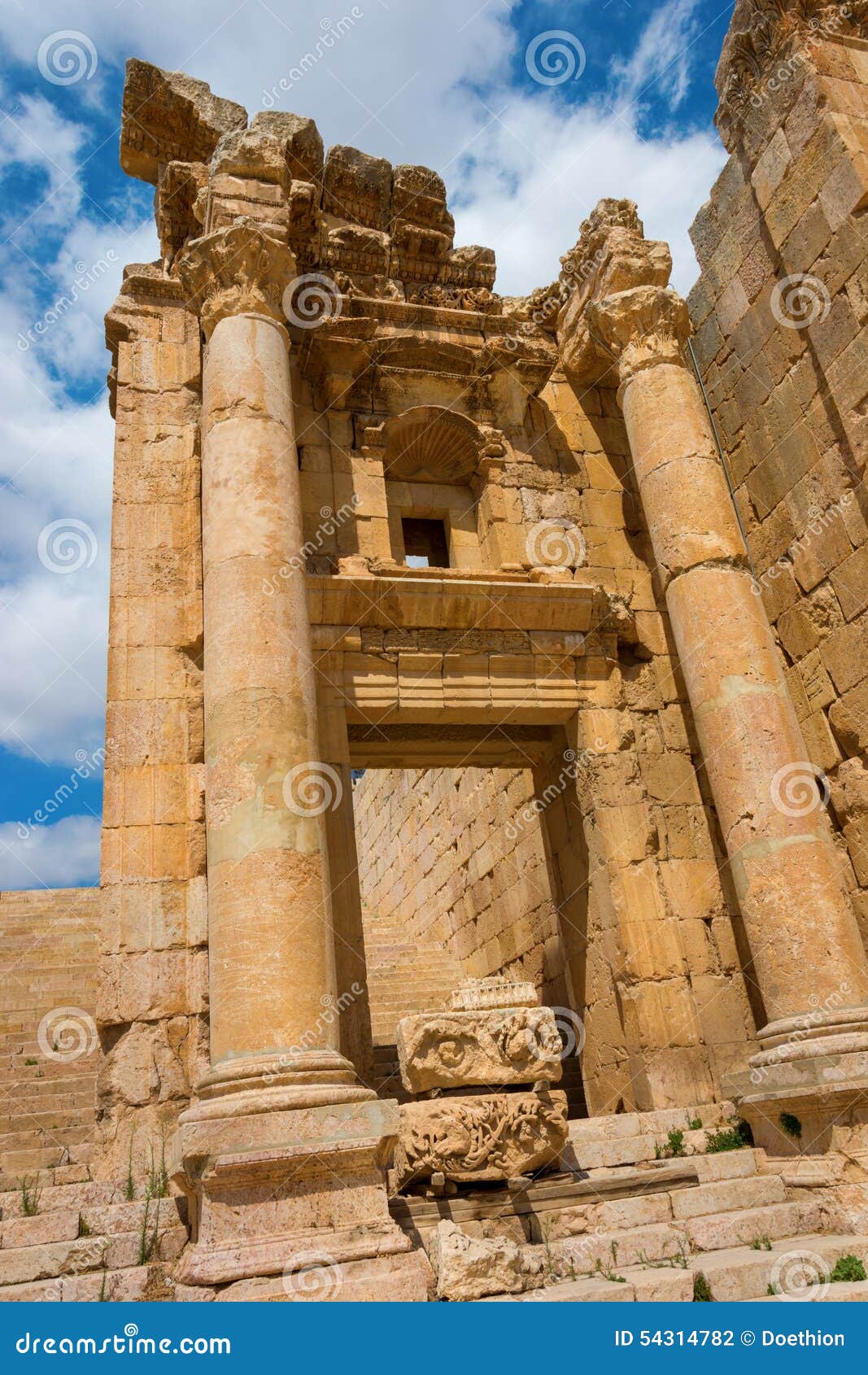 Detail of the Nymphaeum Jerash in Jordan Stock Photo - Image of stone ...