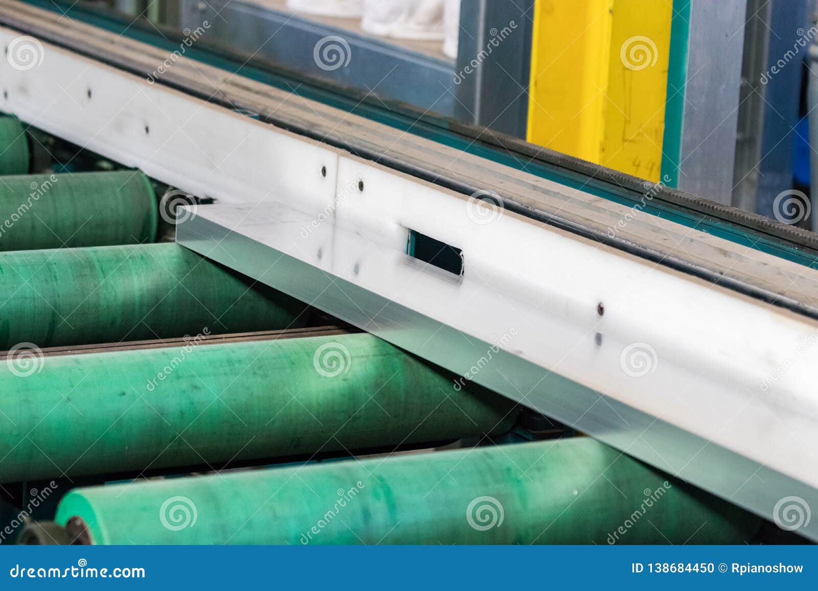 Rollers of an Aluminium Extrusion Profile Roller Runout Table Stock ...