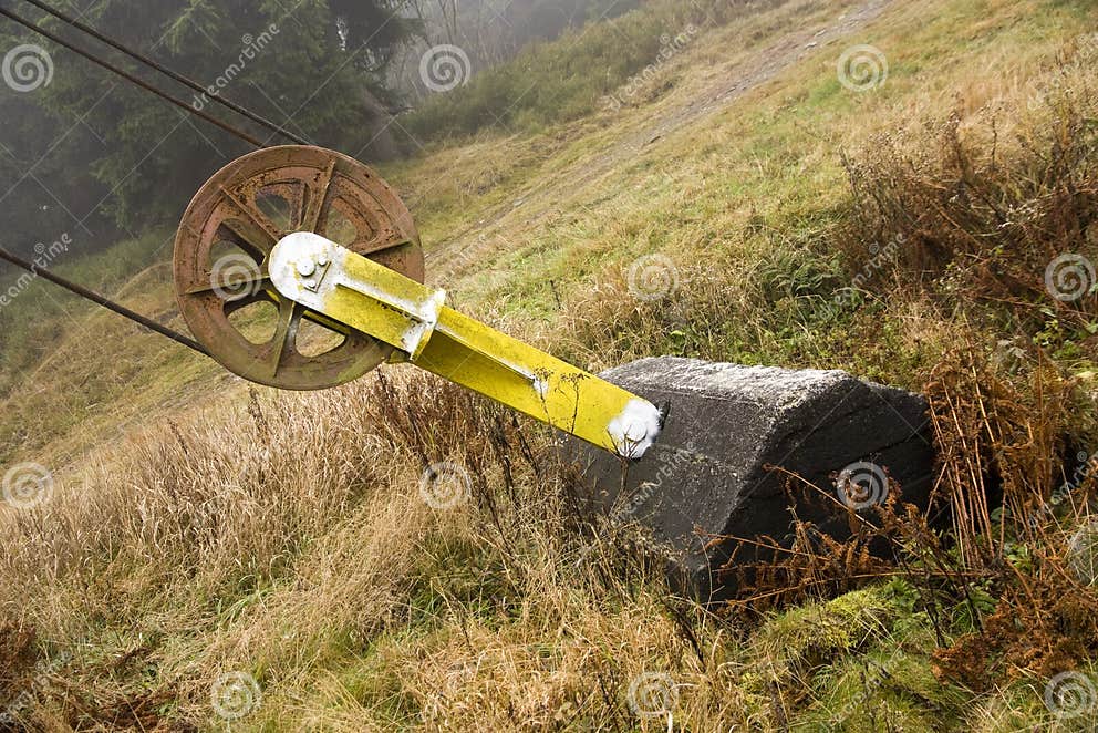 Detail of Rusty Chain and Roller Stock Photo - Image of drive, lift ...
