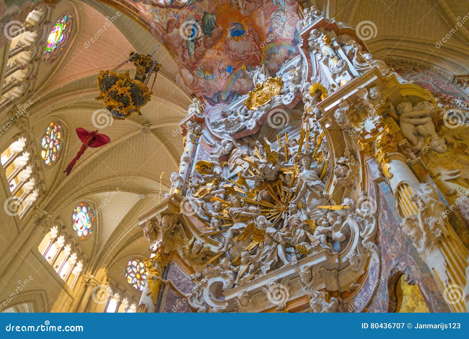 Detail of the Toledo Cathedral Stock Image - Image of interior, saint ...