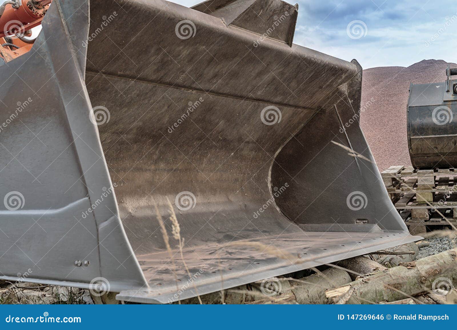 Blade of a wheel loader stock photo. Image of work, shovel - 147269646