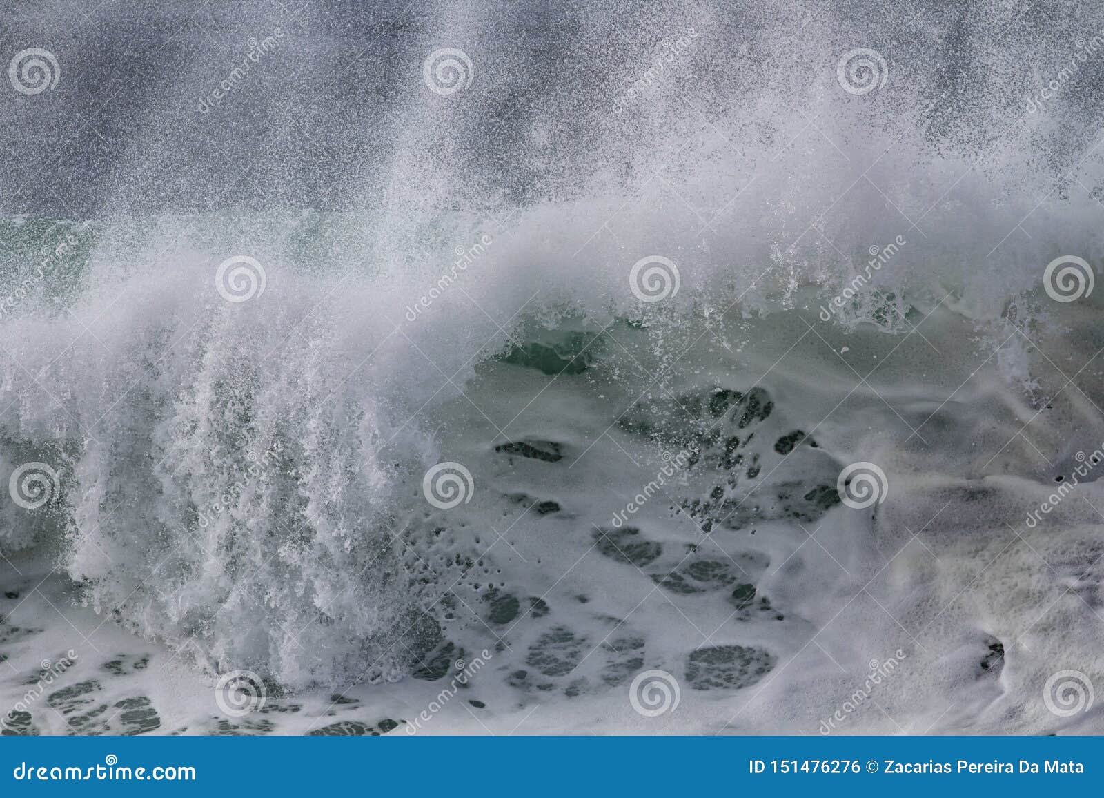 Dramatic Big Stormy Breaking Wave Stock Photo - Image of nature, motion ...