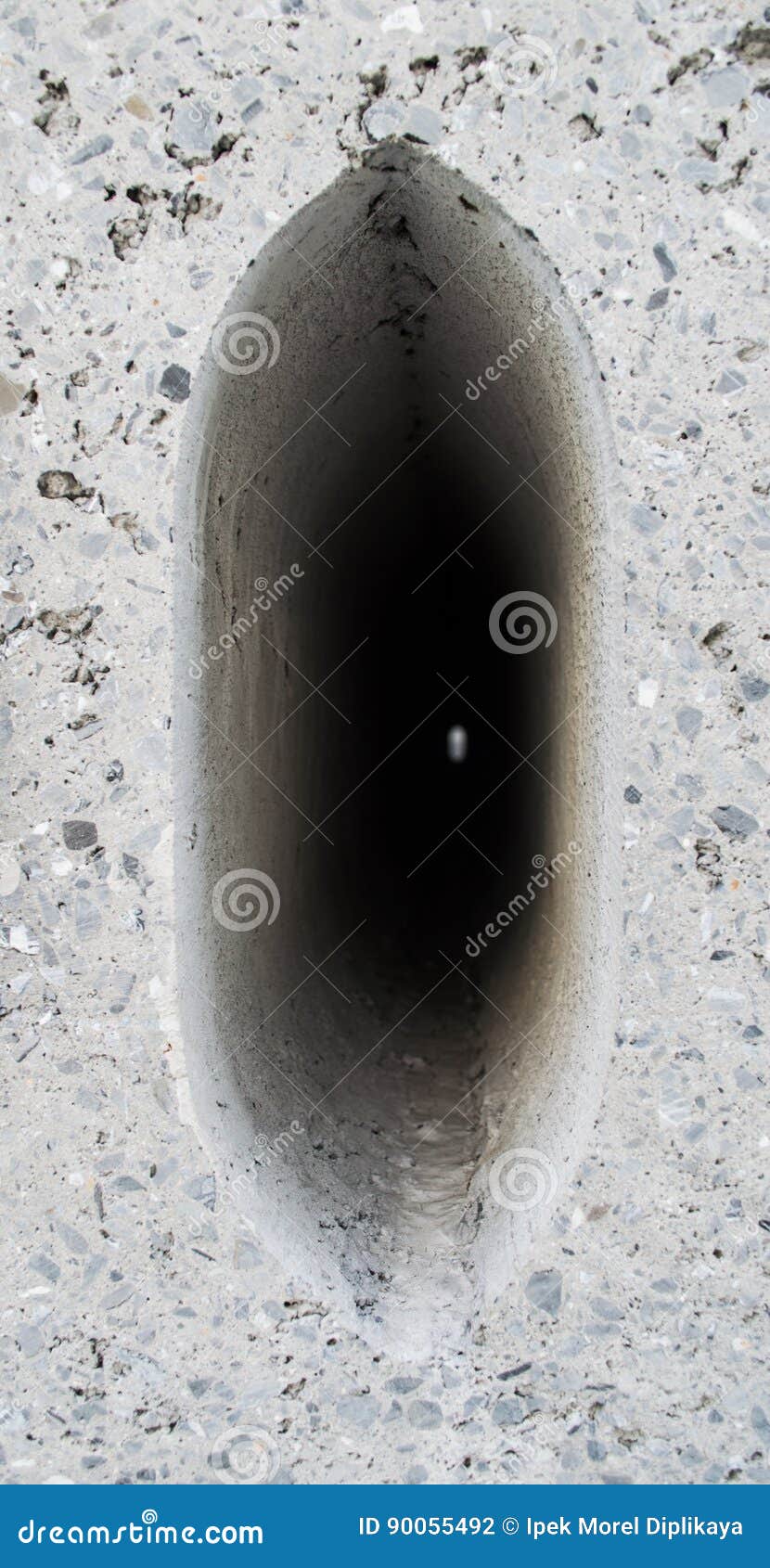 Detailed Section of a Pretensioned Concrete Slab for Construction Stock ...