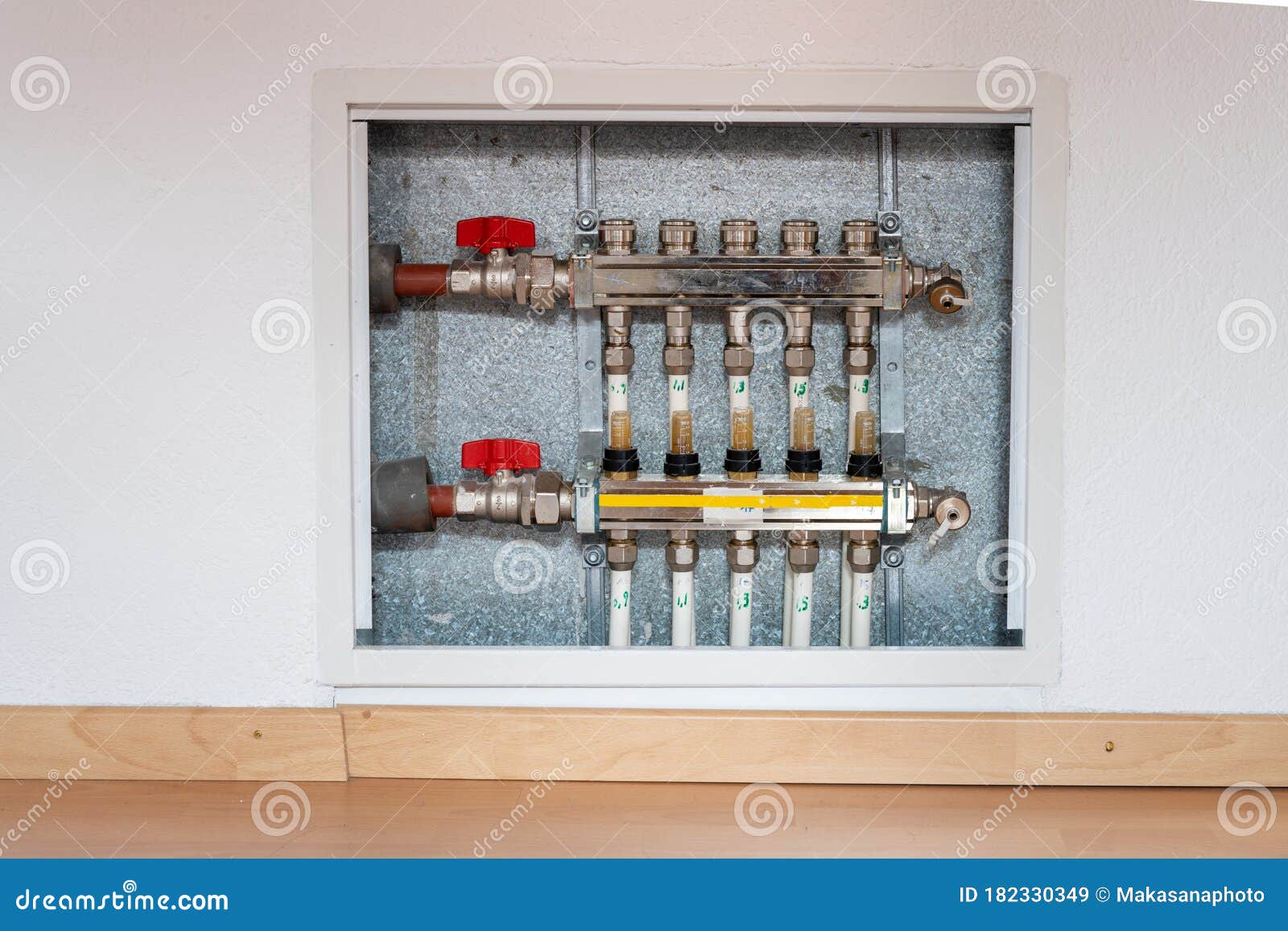 Close Up View of Calculating Controls for Underfloor Heating System ...