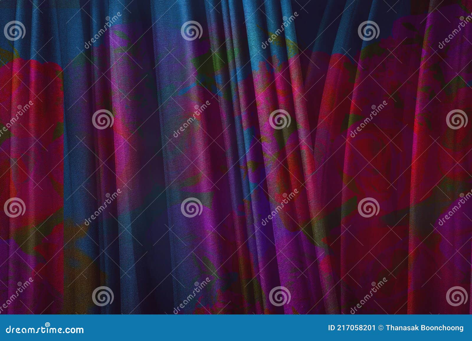 Details of Beautiful Multi-coloured Vintage Floral Pattern Curtains ...