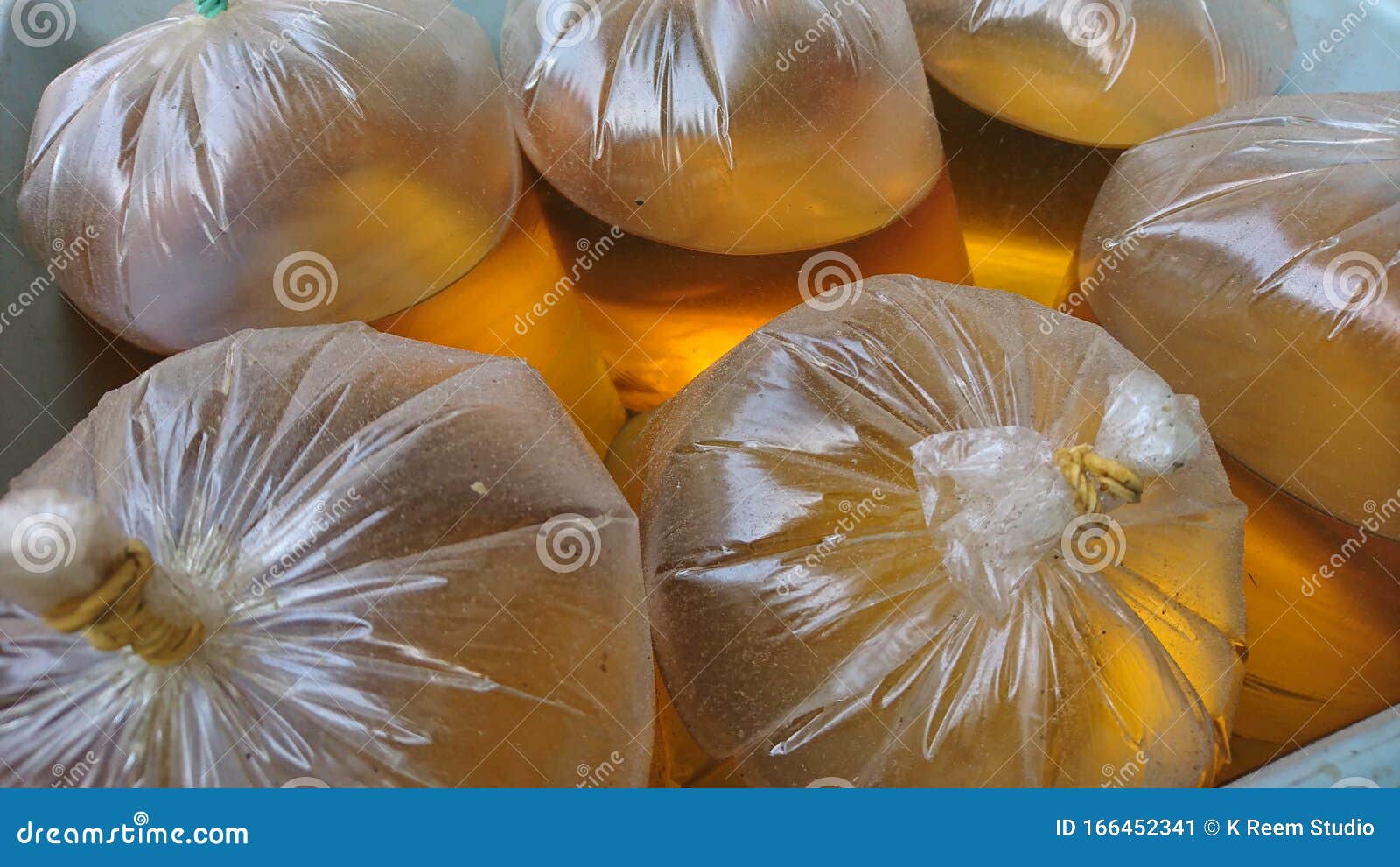 Details of Cooking Oil in Plastic Stock Image - Image of detailed ...
