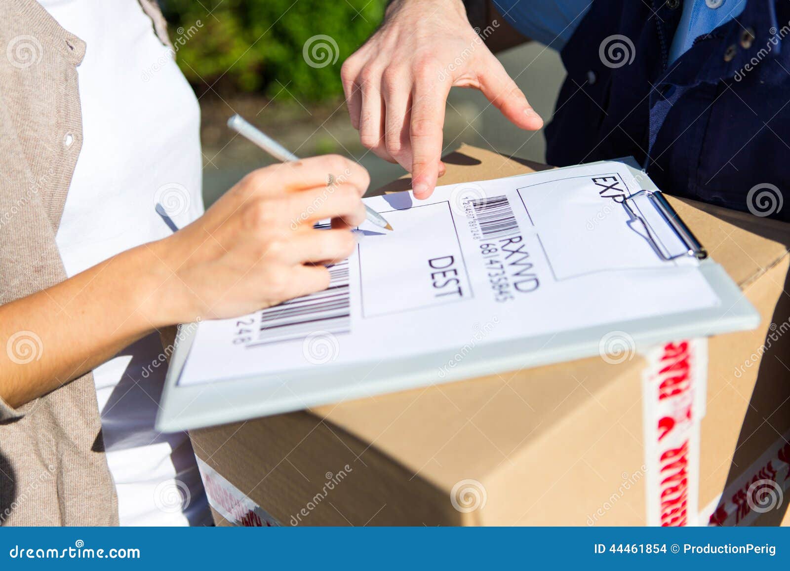 Details Of A Customer Signing Delivery Note Stock Photo - Image: 44461854