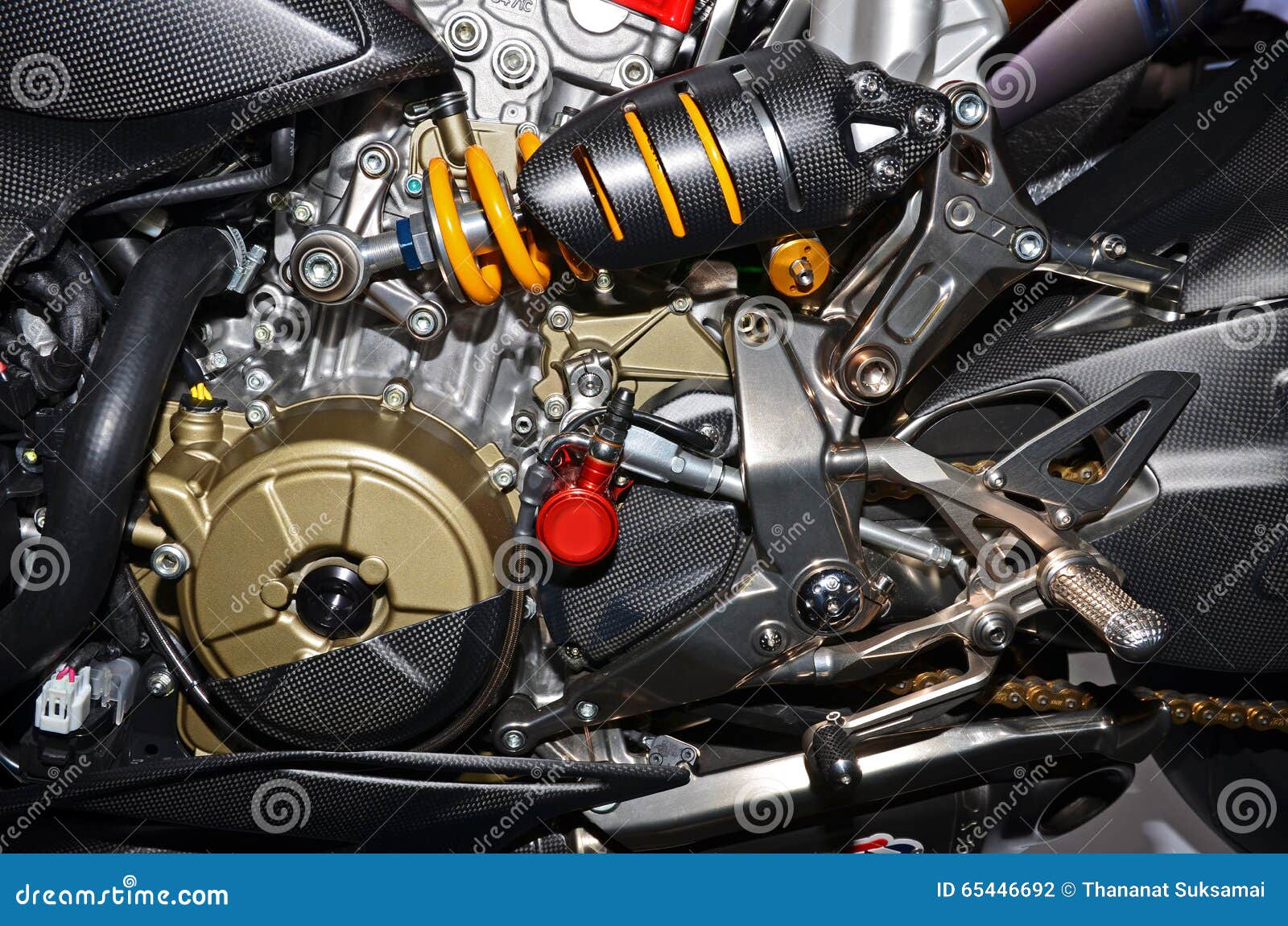 Details Of Car Engine, Brake Booster And Master Cylinder, Brake System ...