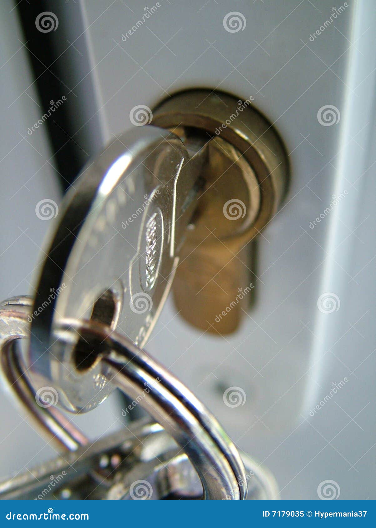 Details of key in lock stock image. Image of opening, locked - 7179035
