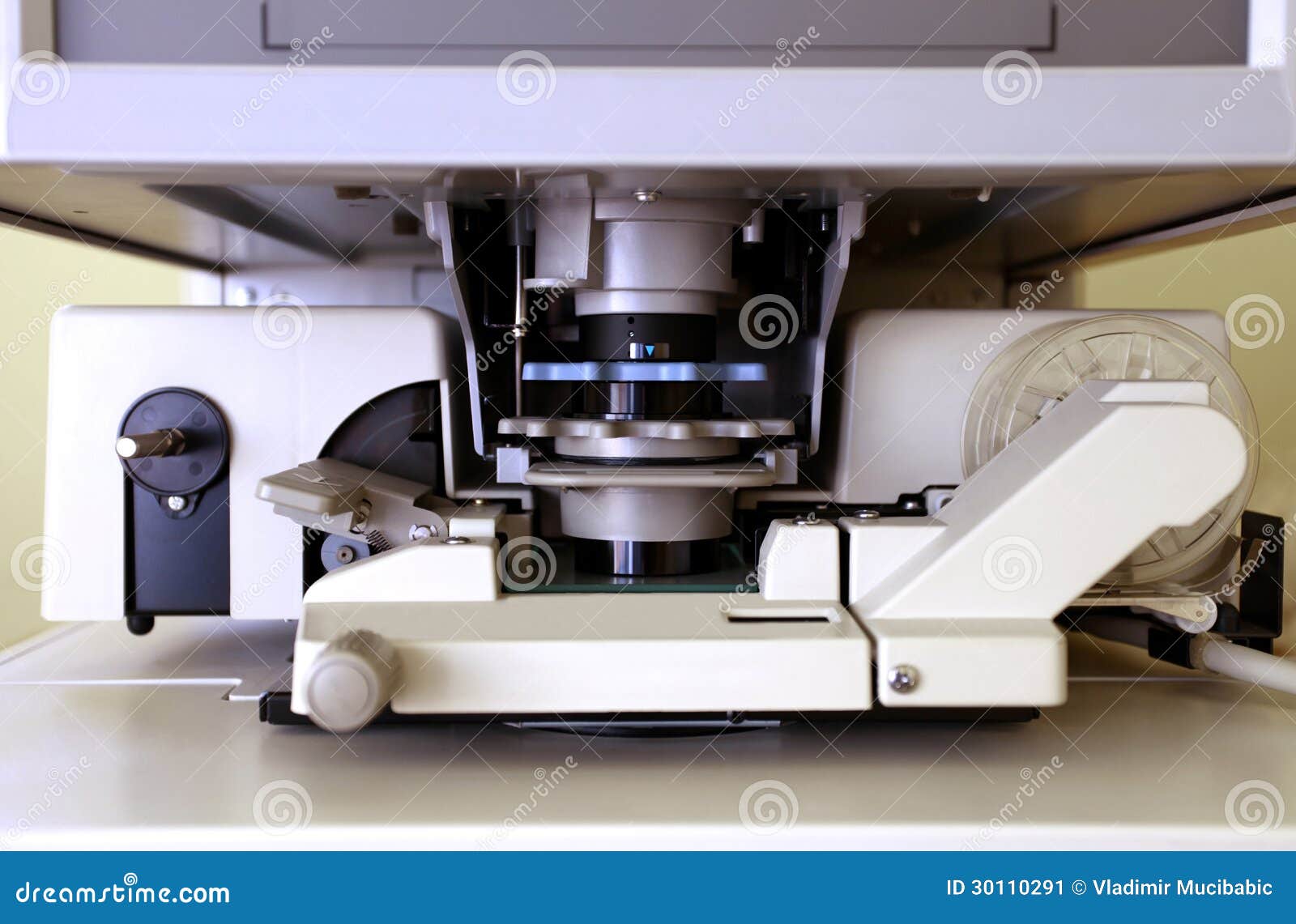 Microfiche Reader in Closeup Stock Image - Image of learn, fiche: 30110291
