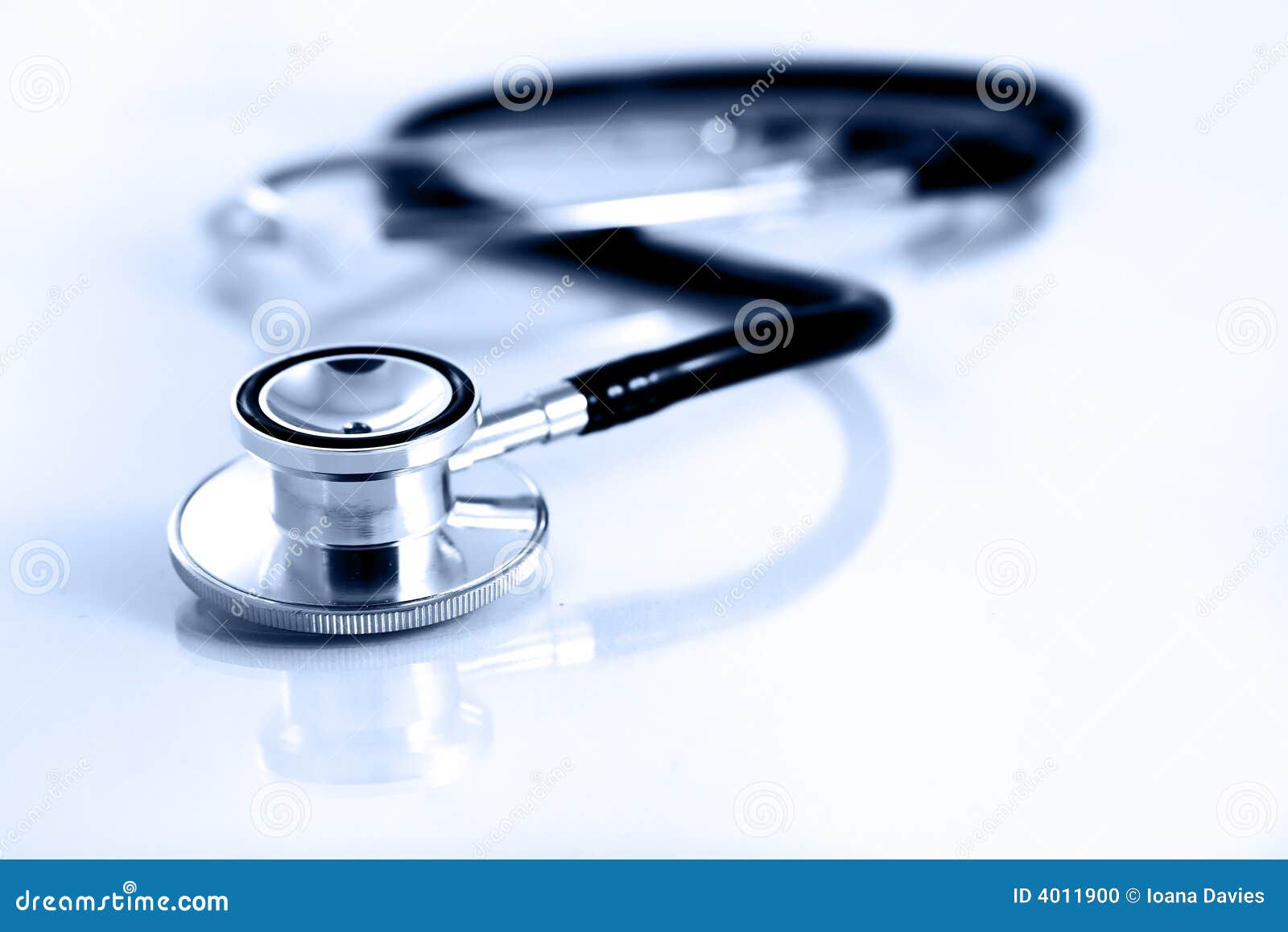 Details of stethoscope stock photo. Image of cardiac, instrument - 4011900