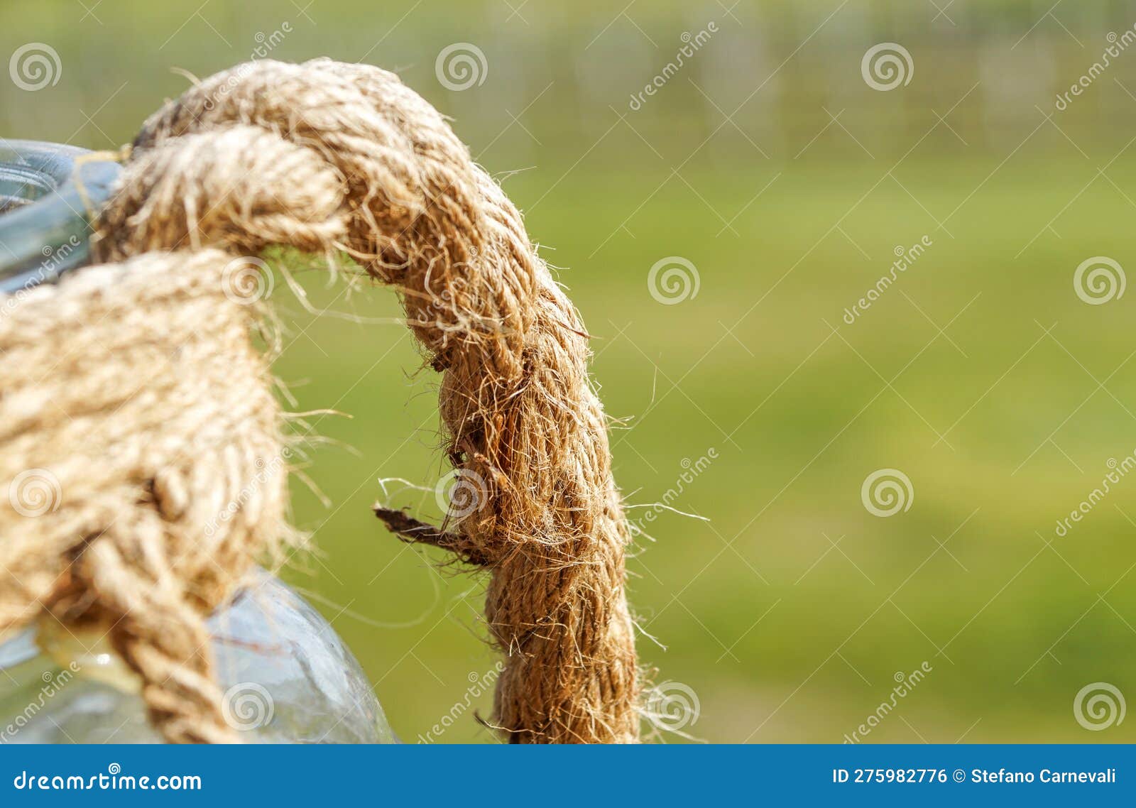Details Straw Rope Knot on Green Background Stock Photo - Image of ...
