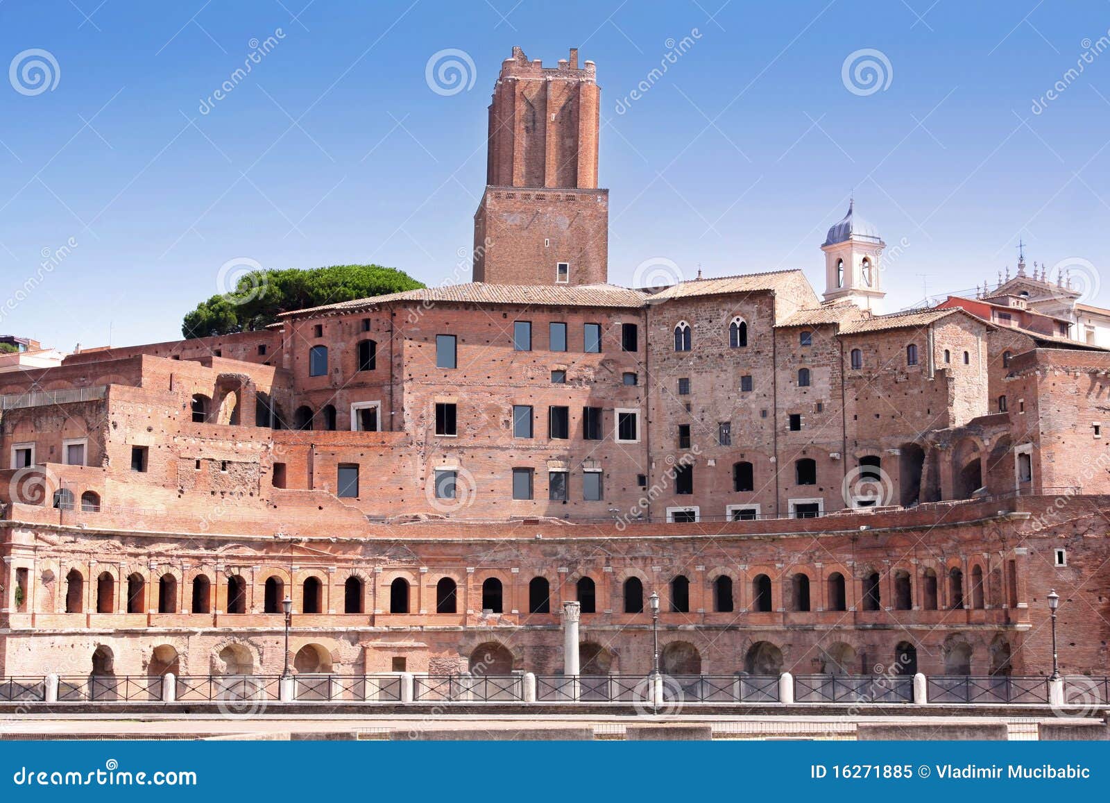 Details of Trajan Market in Rome Stock Image - Image of monument ...