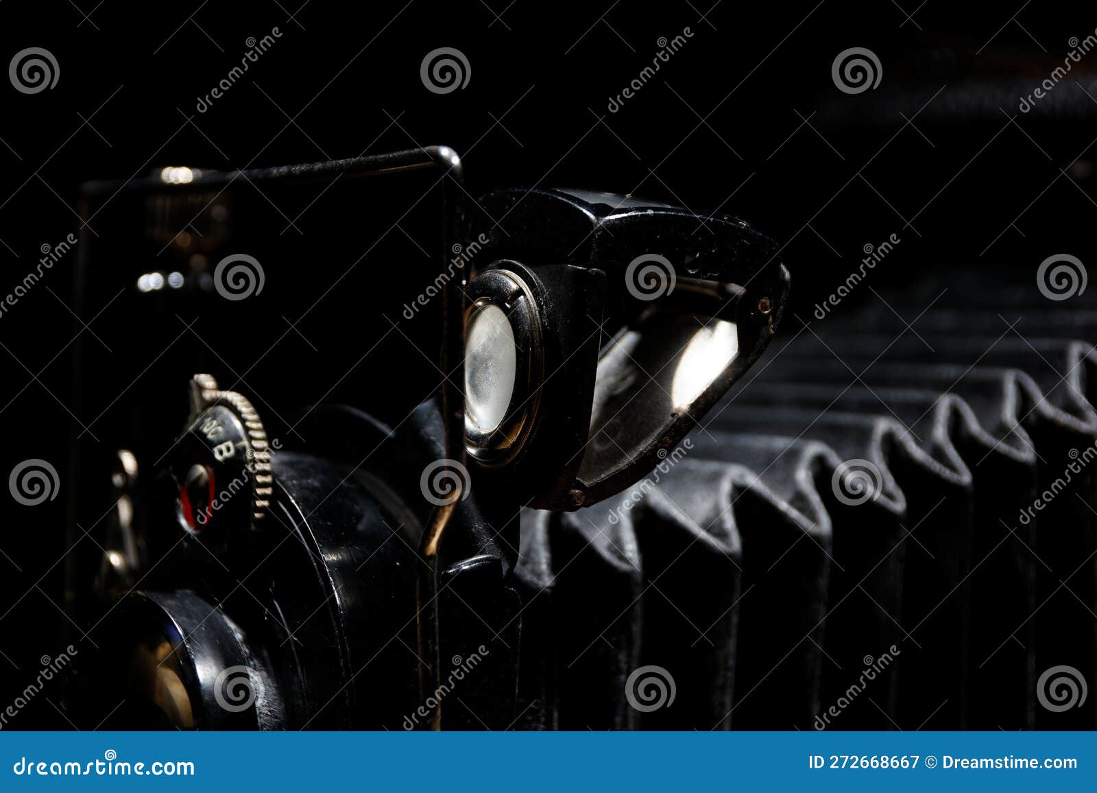 Details of a Vintage Bellows Camera Stock Image - Image of bellows ...