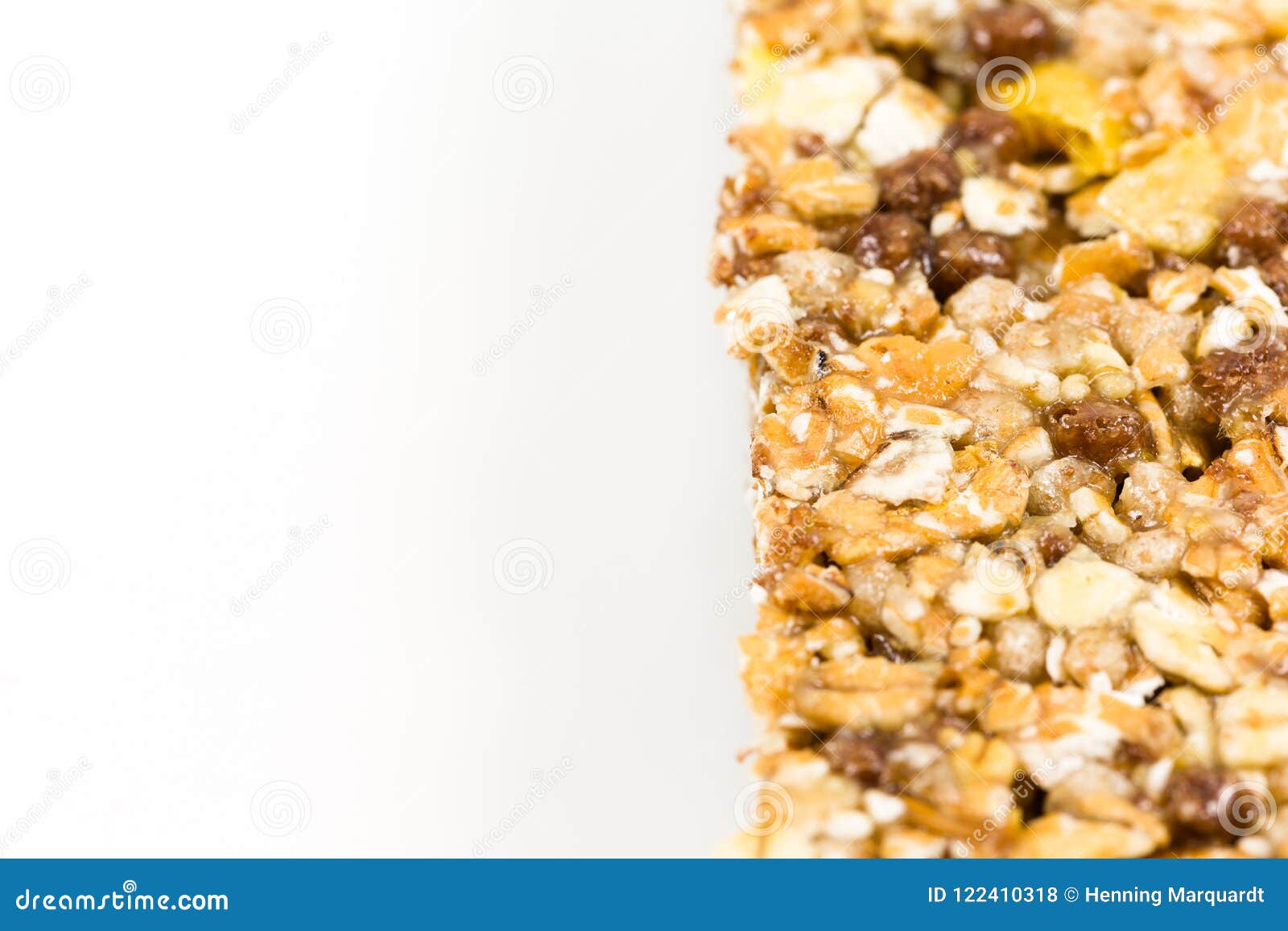Detalhe Da Barra De Granola No Fundo Branco Foto de Stock - Imagem de ...