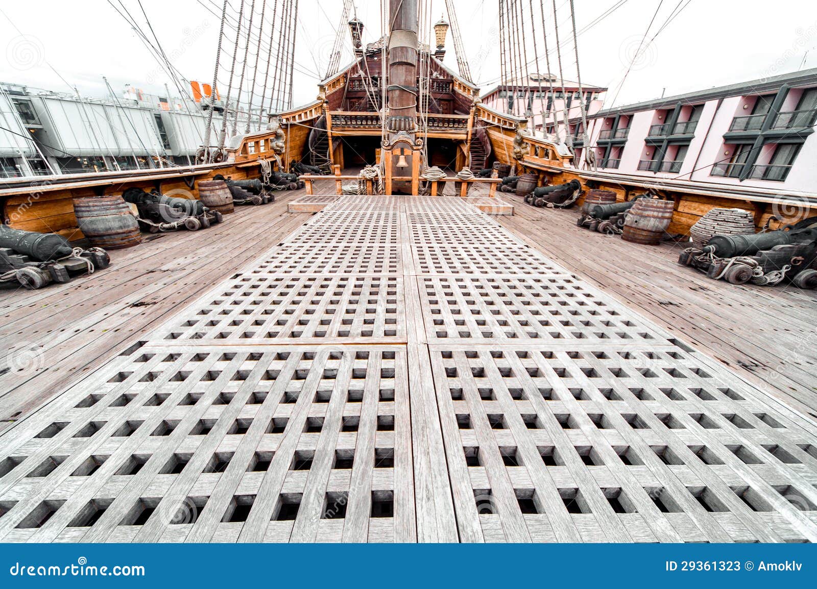 Detalhe De Navio De Galeone Netuno Imagem de Stock - Imagem de viagem ...