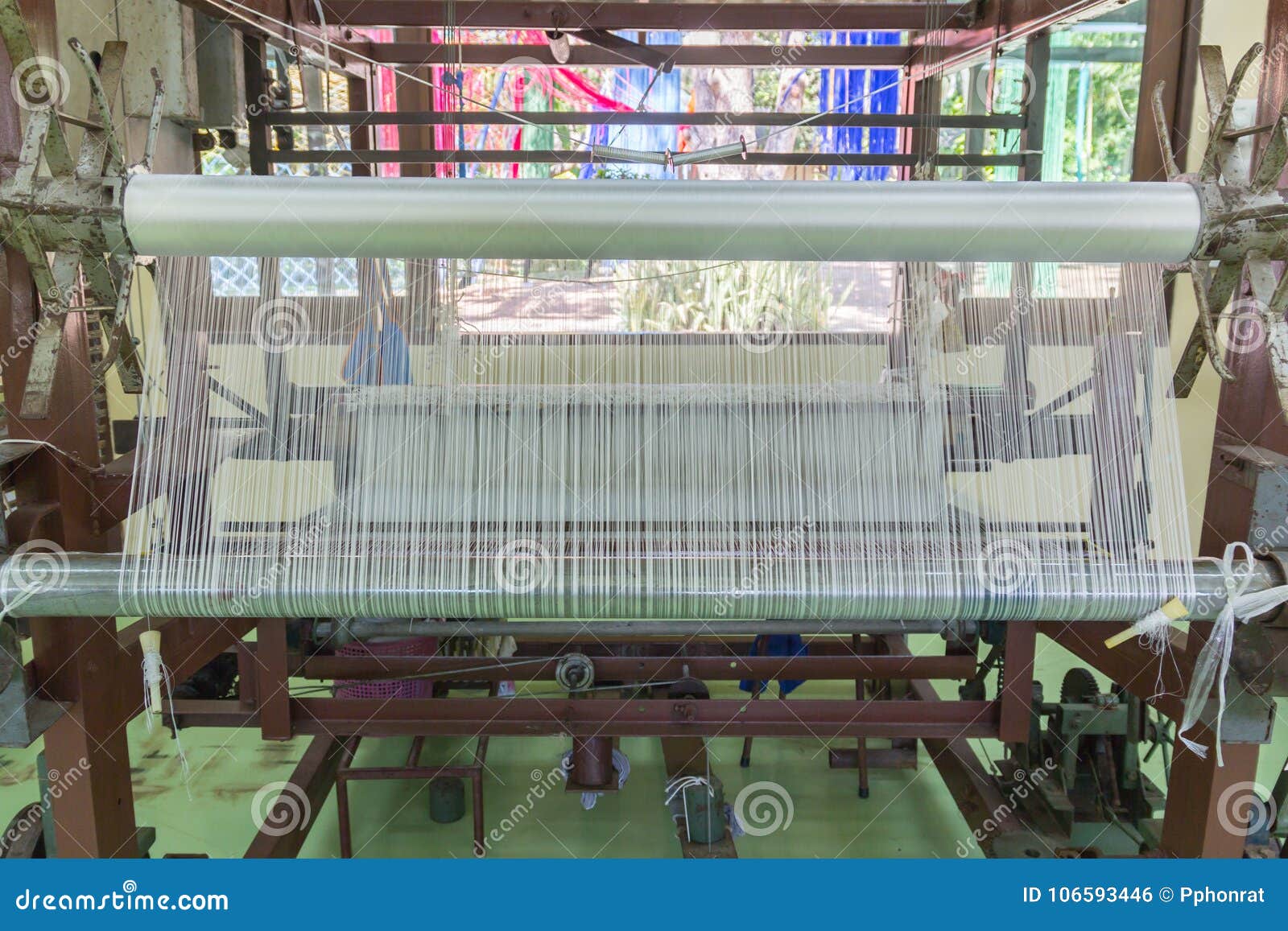 Detalhe De Tear De Tecelagem Para a Seda Caseiro Foto de Stock - Imagem ...