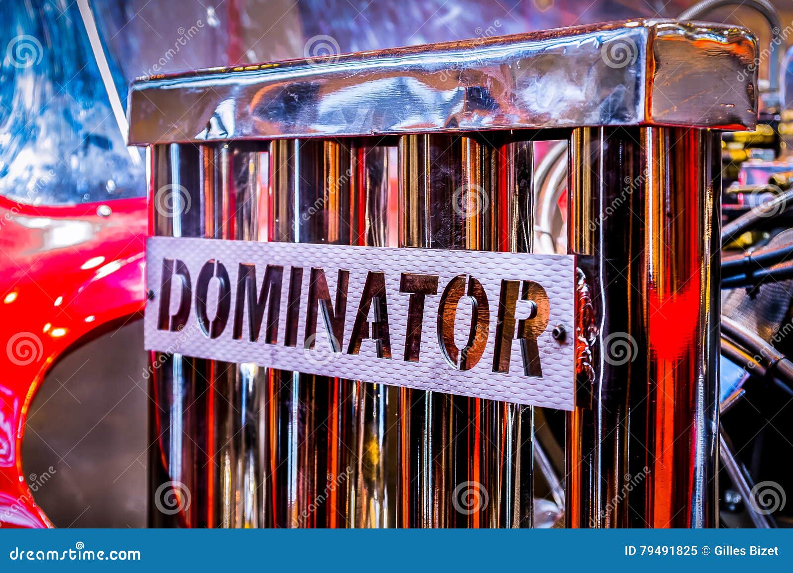 Detalhe Do Motor Do Dominator Imagem Editorial - Imagem de mecânico ...