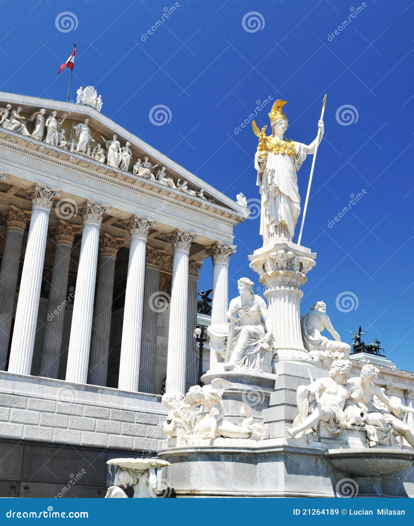 Detalhe Do Parlamento Austríaco, Viena Imagem de Stock - Imagem de azul ...