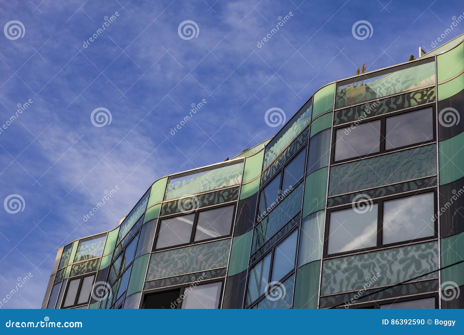 Detalle Del Primer Del Edificio Moderno Foto de archivo - Imagen de ...