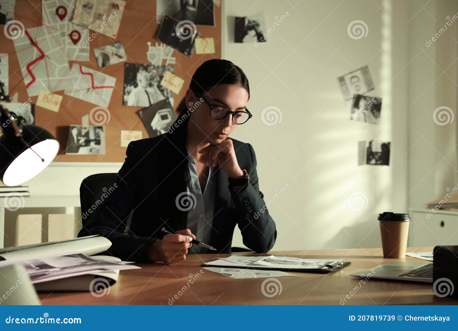Detective Working at Desk in Her Office Stock Image - Image of laptop ...