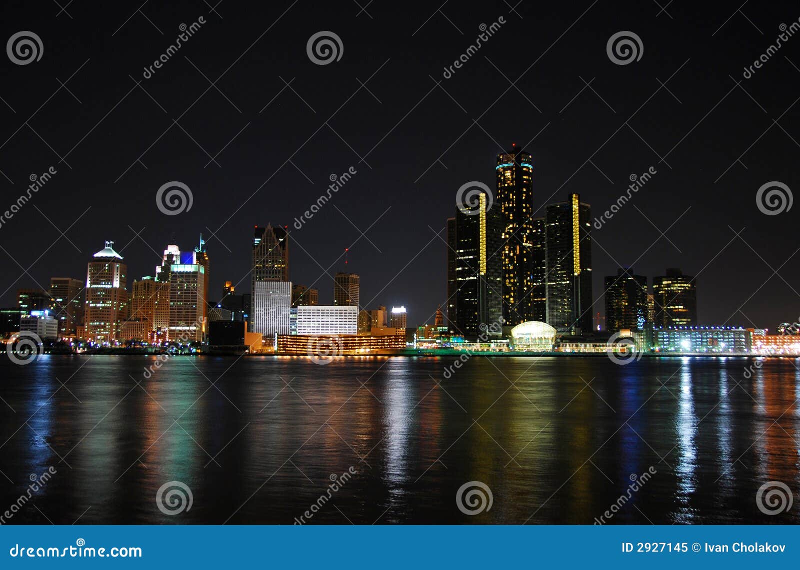 Detroit cityscape at night stock image. Image of light - 2927145