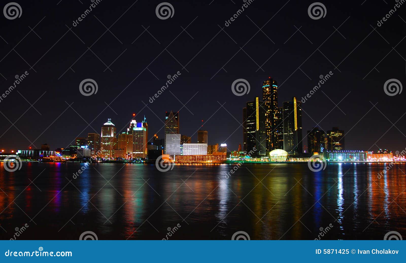 Detroit, Michigan at night stock image. Image of scene - 5871425