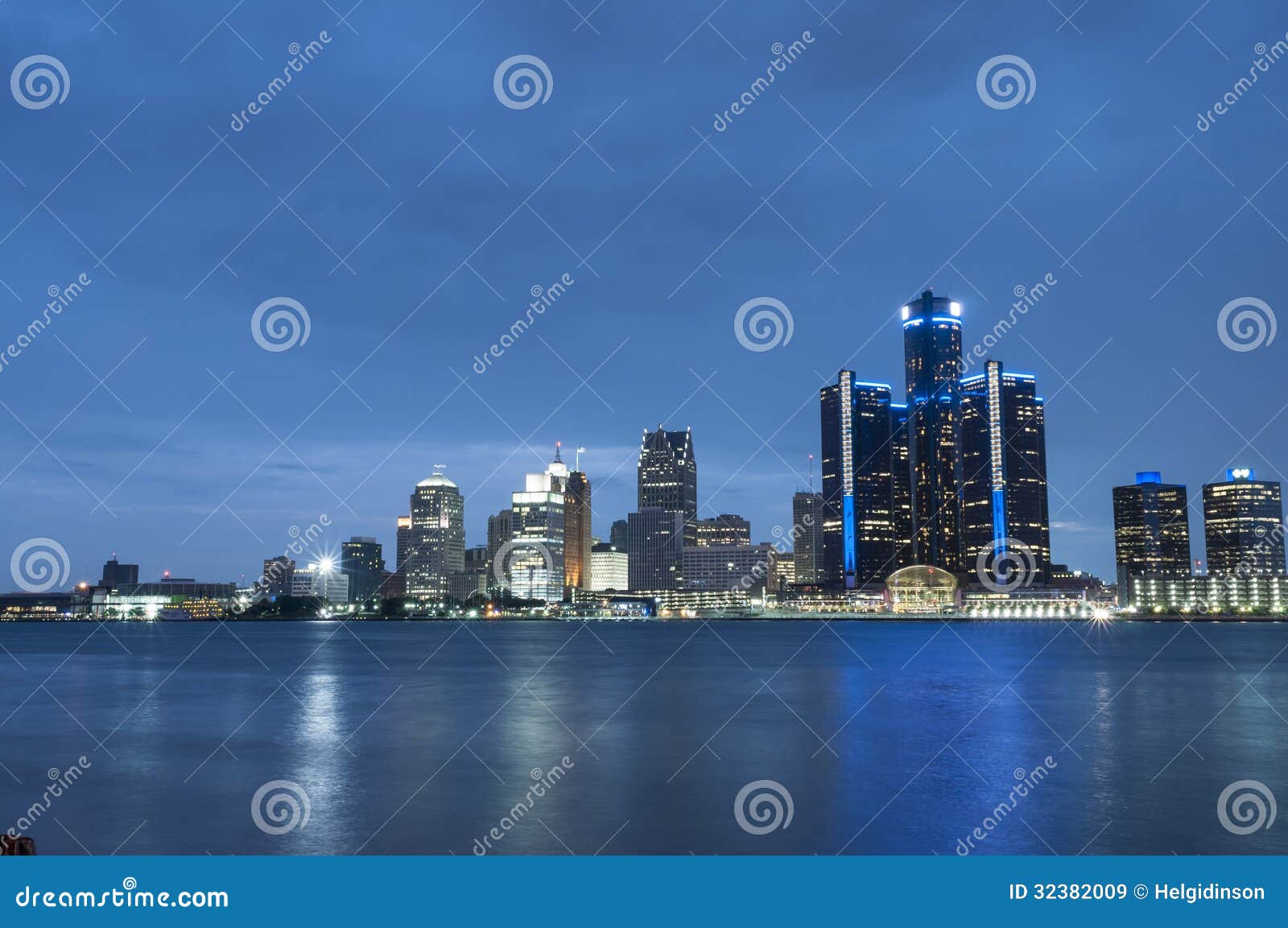 Detroit michigan skyline stock image. Image of architecture - 32382009