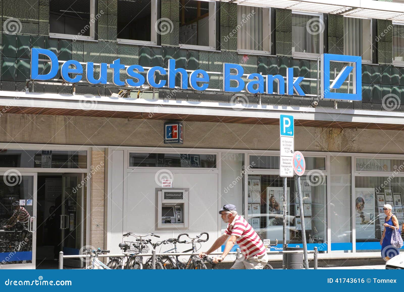 Deutsche Bank editorial photo. Image of subsidiary, banking - 41743616